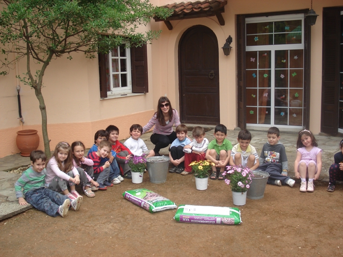NANCYS KINDERLAND | Ελληνοαγγλικός Βρεφονηπιακός Σταθμός, Παιδικοί ...