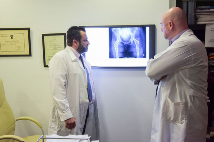 ΜΑΝΤΣΗΣ ΛΑΖΑΡΟΣ Dr. - Φωτογραφίες | Χειρουργός Ορθοπαιδικός ...