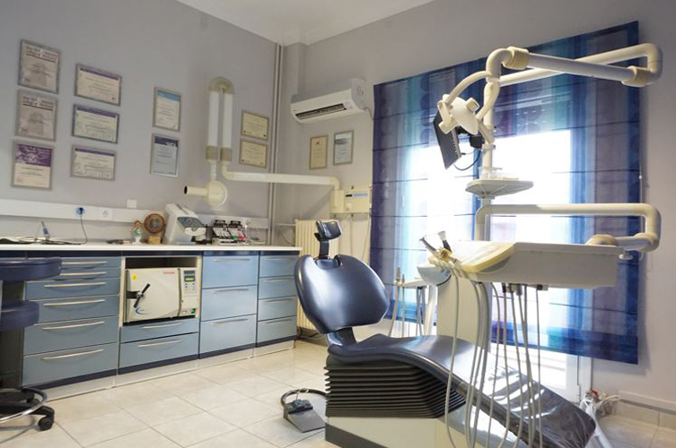 ΟΔΟΝΤΙΑΤΡΙΚΟ ΚΕΝΤΡΟ ΕΛΕΥΘΕΡΙΟΥ - Χάρτης | Οδοντιατρείο - Χειρουργός ...