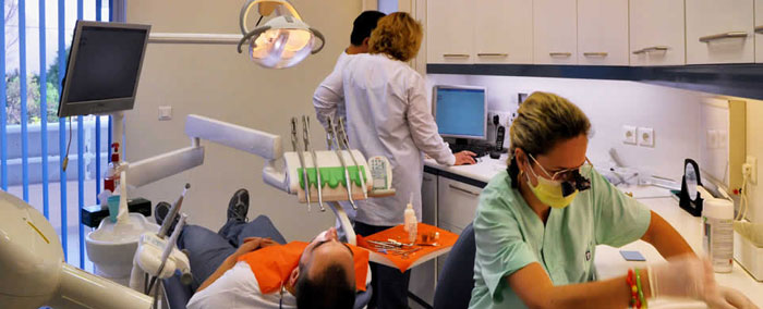 DENTAL PLUS | Πολυοδοντιατρείο Παλλήνης - Κέντρο Παροχής Εξειδικευμένων ...